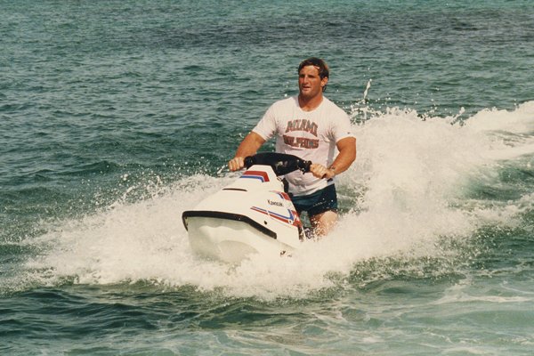 Bob Baumhower: From Killer B to Bimini Bob | BoatUS