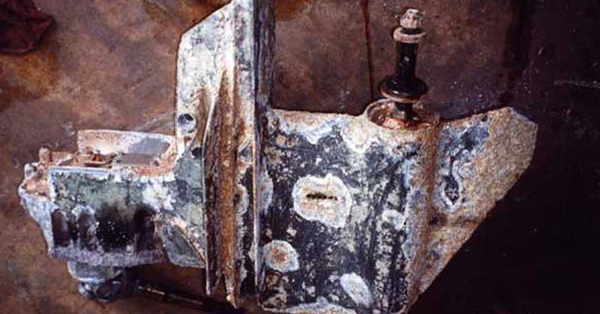 Outdrive Corrosion Mysteries | BoatUS