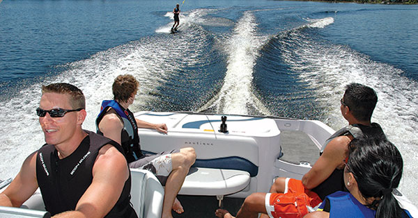 How To Tow Like A Pro | BoatUS