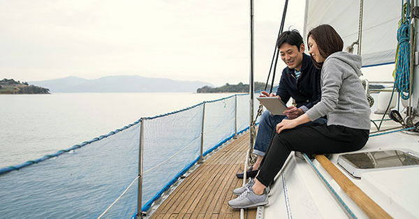Get Connected With Wi-Fi Aboard | BoatUS