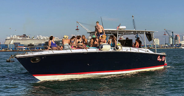 Illegal Charters: Don't Step Aboard | BoatUS