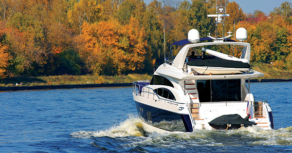 11 Hot Tips To Enjoy Cold-Weather Boating | BoatUS